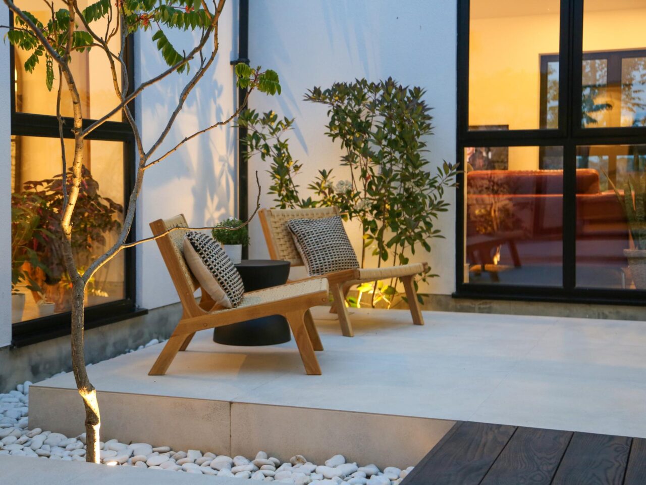 Contemporary Courtyard, Middleton St George – Sam Nattress Gardens