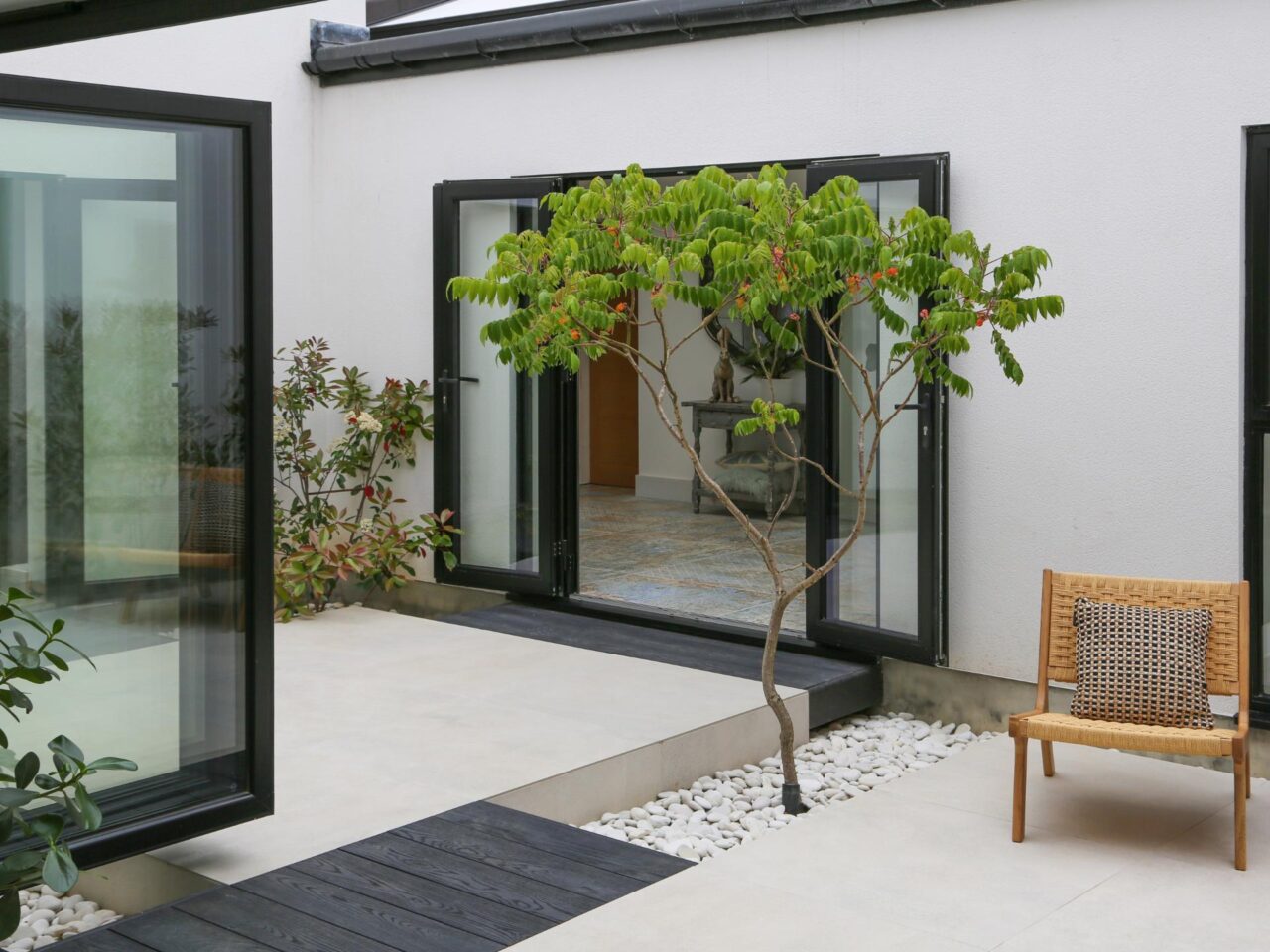 Contemporary Courtyard, Middleton St George – Sam Nattress Gardens